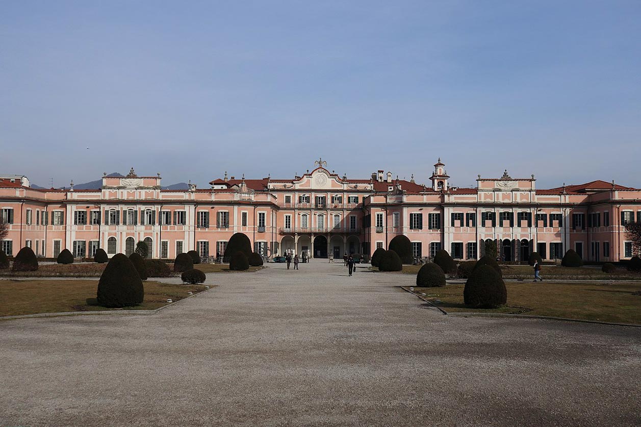 Palazzo Estense - Il Turista Italia